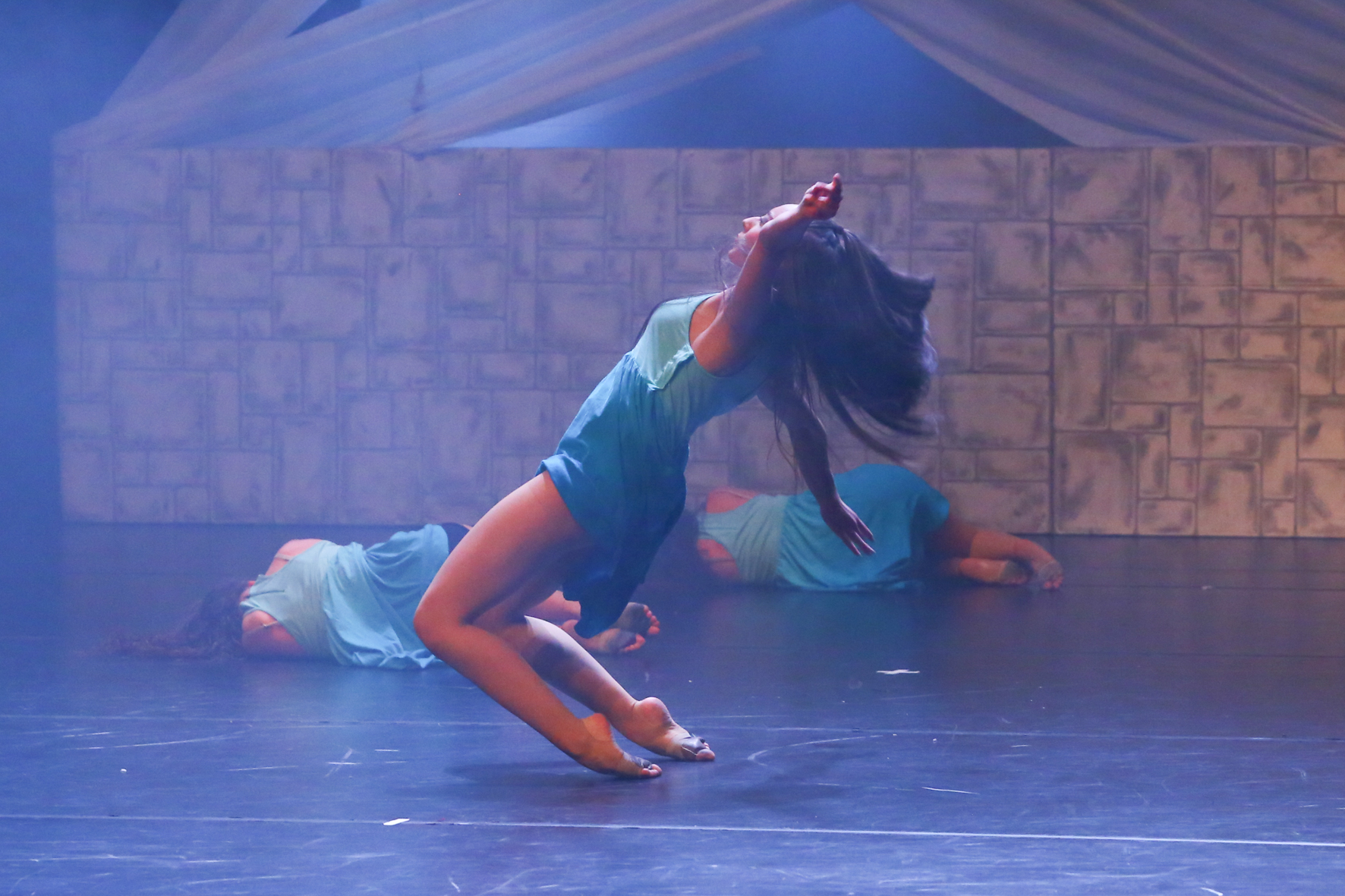 Backstage – OG's Dance Crew