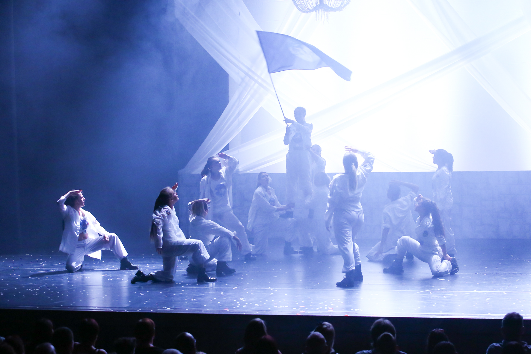 Backstage – OG's Dance Crew